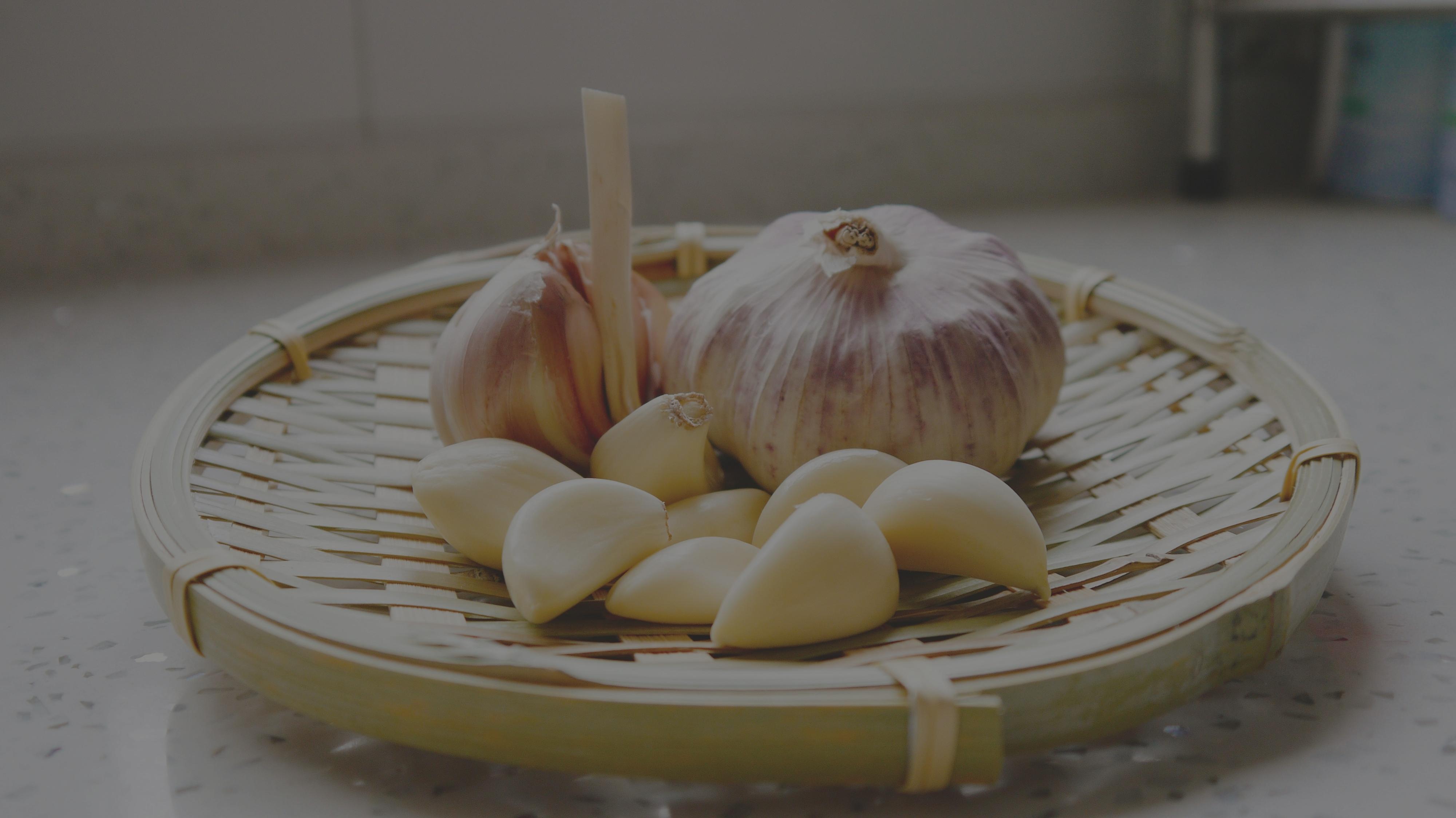 Is garlic good for you? Myths and home cooking uses
